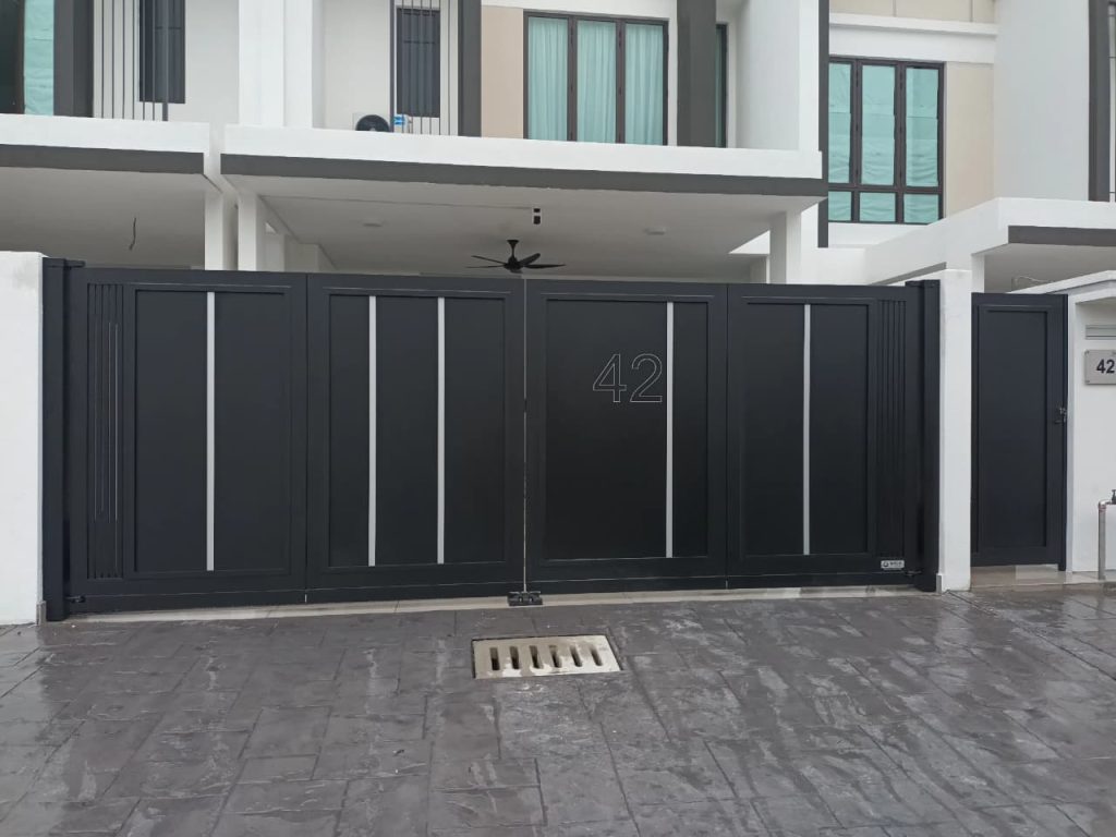 Plate, Number & Nett 977 - Weco